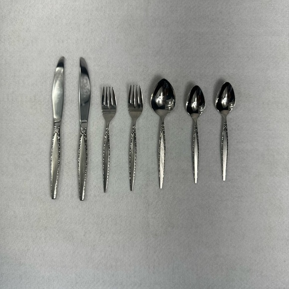 Oneida | Kitchen | Oneida Community Vintage Stainless Flatware ...